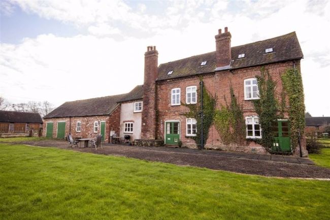 Manor Farm, Leebotwood, Church Stretton, Shropshire, SY6 6NA - Holland ...