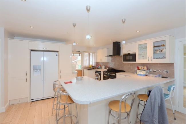 Glendalough, Rodington Heath, Shrewsbury, Shropshire, SY4 4RE - Holland ...