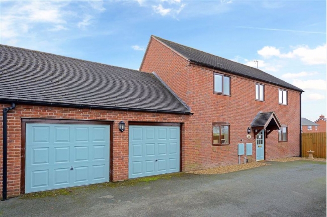 14 Prescott Court, Baschurch, Shrewsbury, Shropshire, SY4 2BF - Holland ...