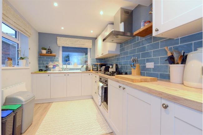 32 Whitecroft Road, Reabrook, Shrewsbury, Shropshire, SY3 7TJ - Holland ...