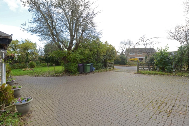 95 London Road, Shrewsbury, Shropshire, SY5 6QT - Holland Broadbridge